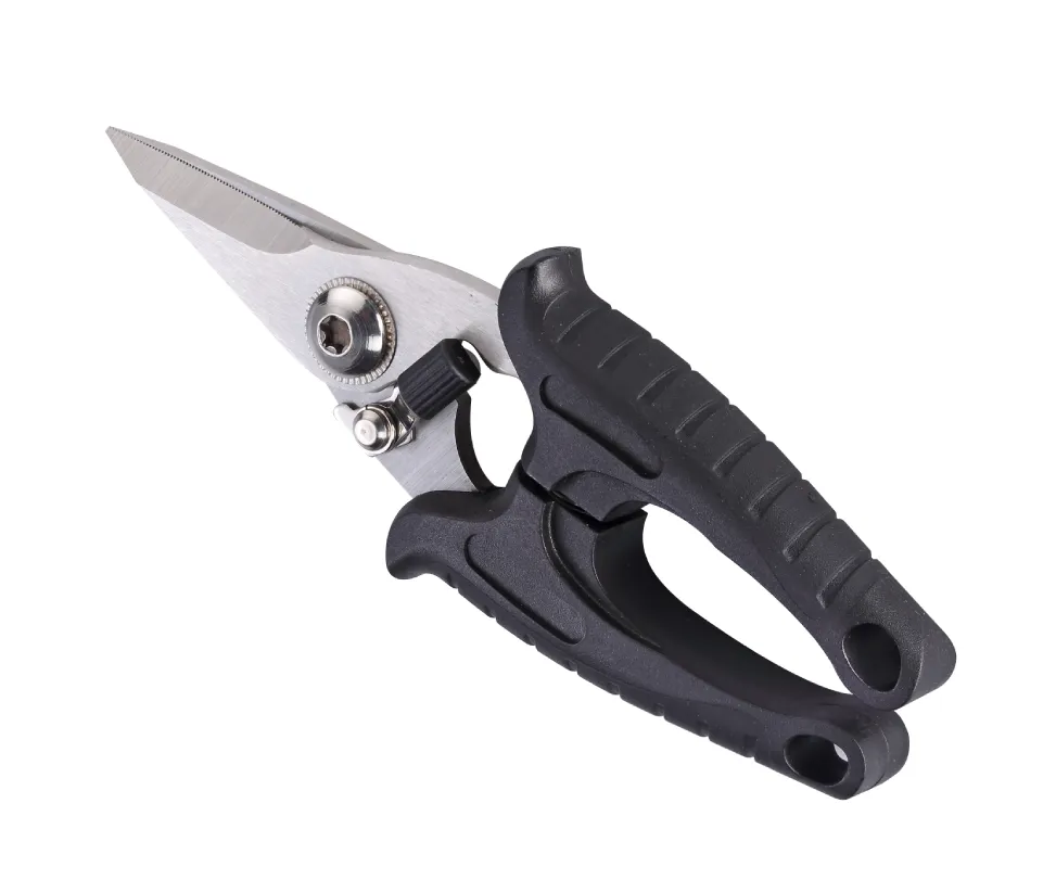 Heavy Scissors | Cypress